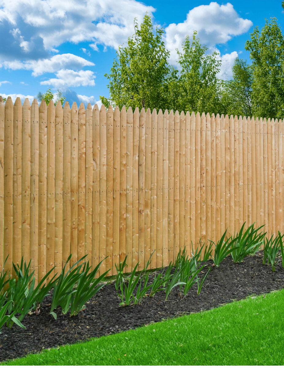 Wood Fencing - Shoreline Vinyl